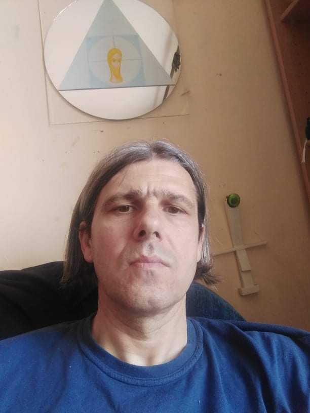 ИКОНОПИСАЦ МИЈАЛКО ЂУНИСИЈЕВИЋ – ТРАГАЊЕ ЗА СВЕТЛОСТИ ХРИСТА | ČA Glas